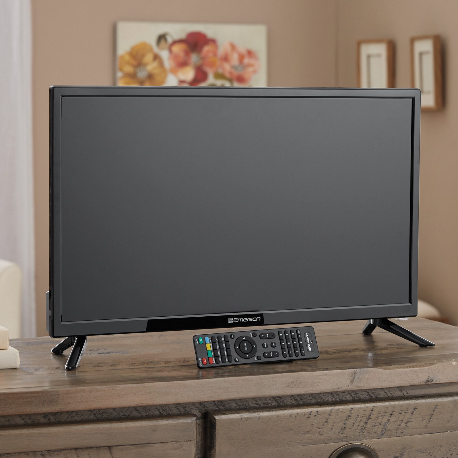 Emerson 24" LED TV | Ginny's