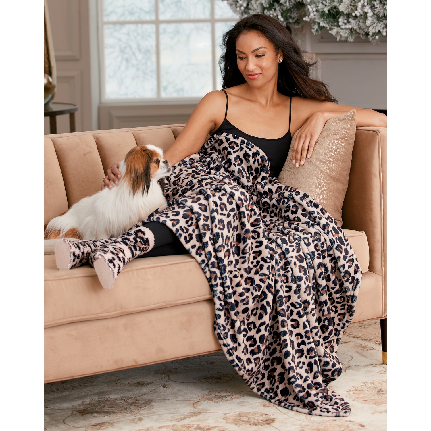 Snuggly Throw Blanket and Socks Gift Set | Ginny's