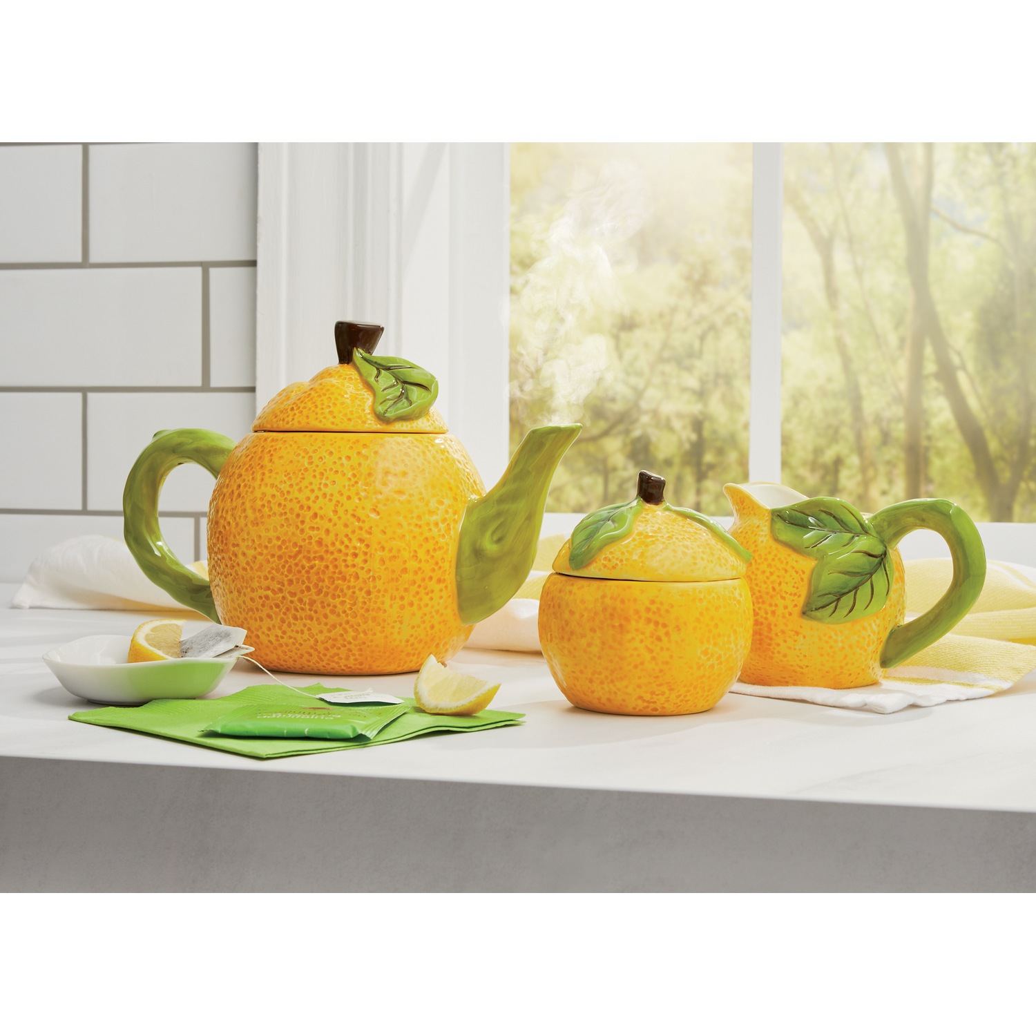 Lucky Lemon Teapot Serving Set | Ginny's