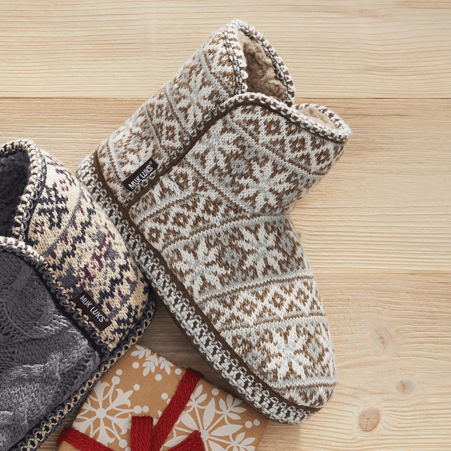 MUK LUKS Women's Leigh Slipper Bootie | Ginny's