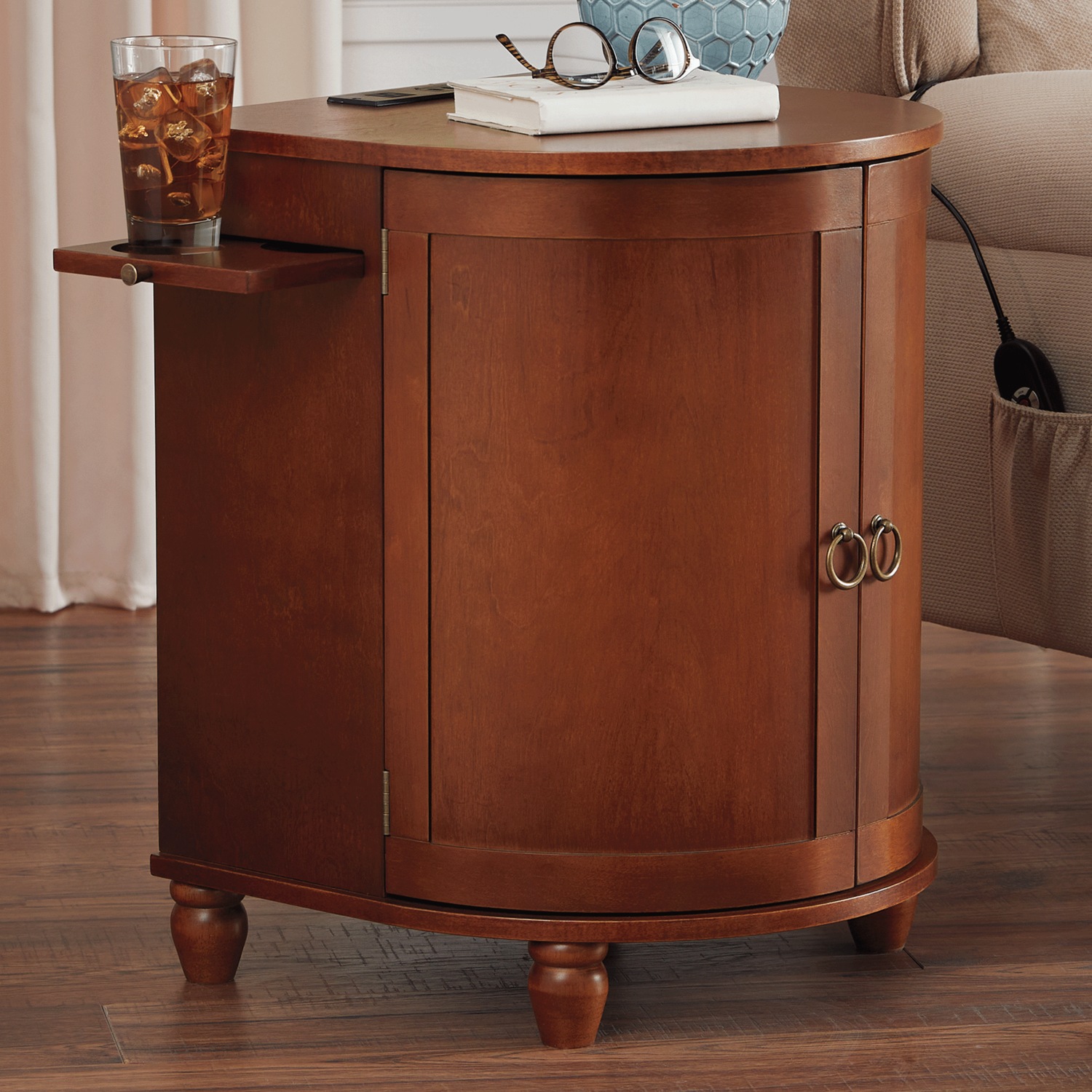 Eva Powered End Table | Ginny's