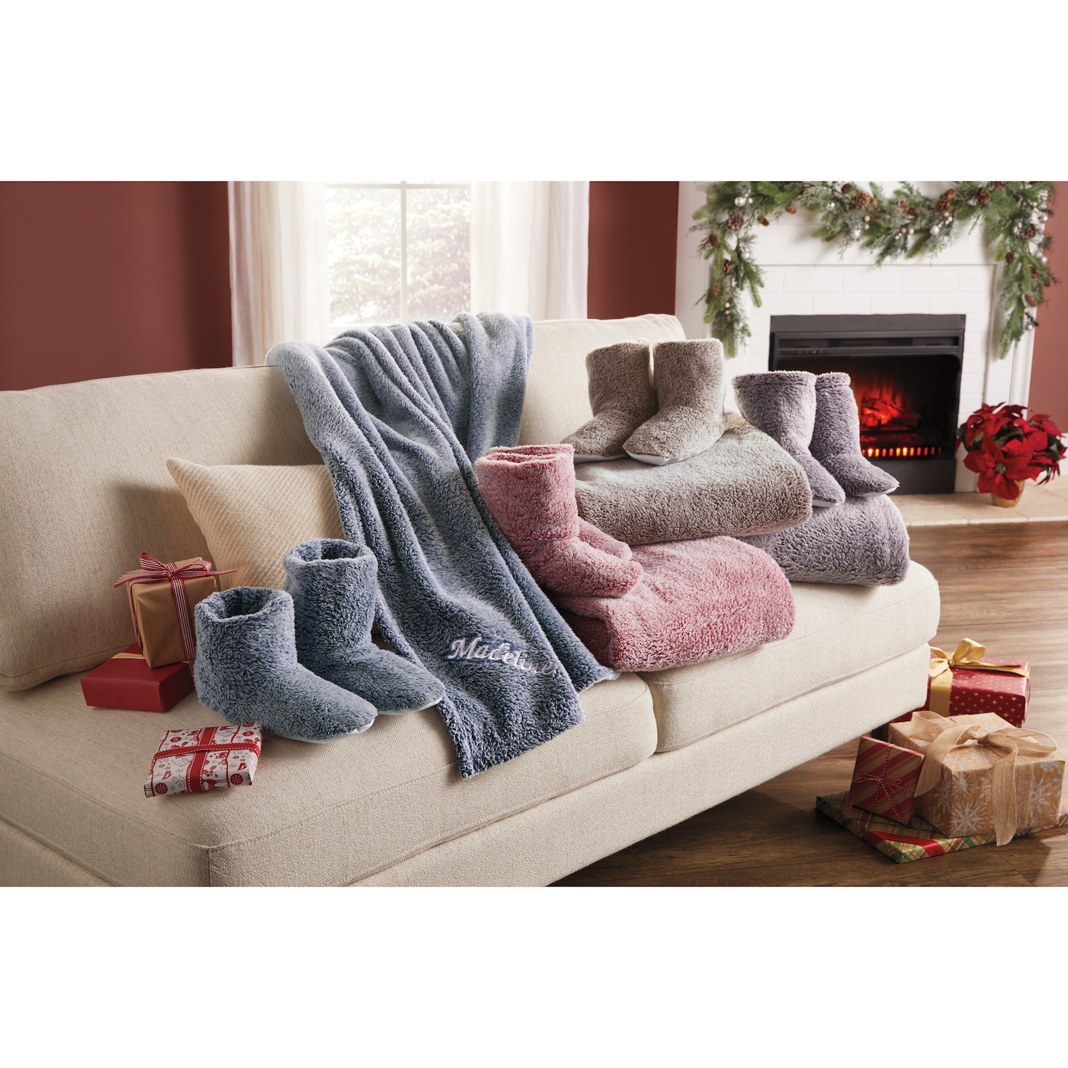 Ultraplush Throw Blanket and Bootie Slippers Gift Set | Ginny's