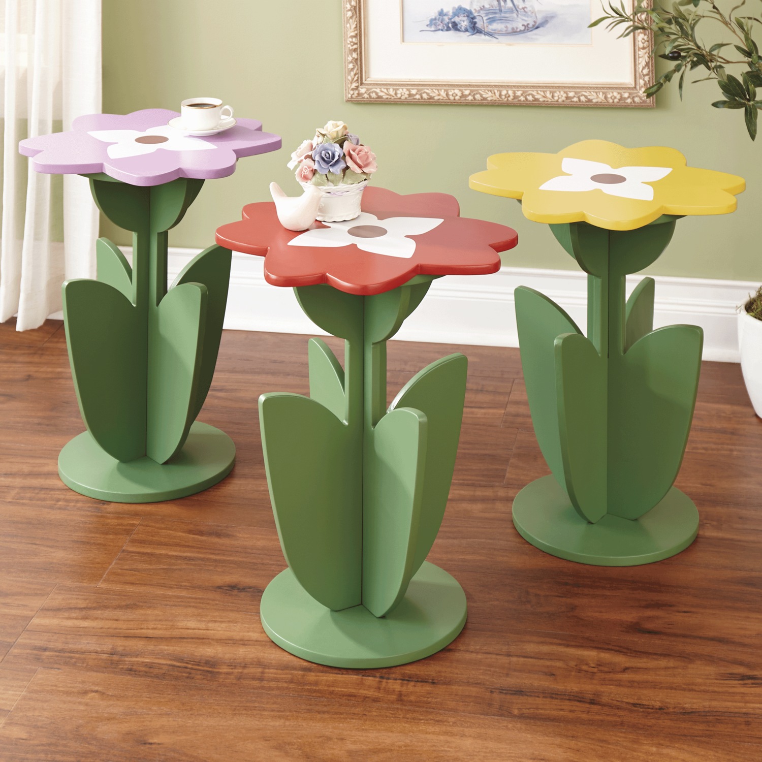 Flower Accent Table | Ginny's