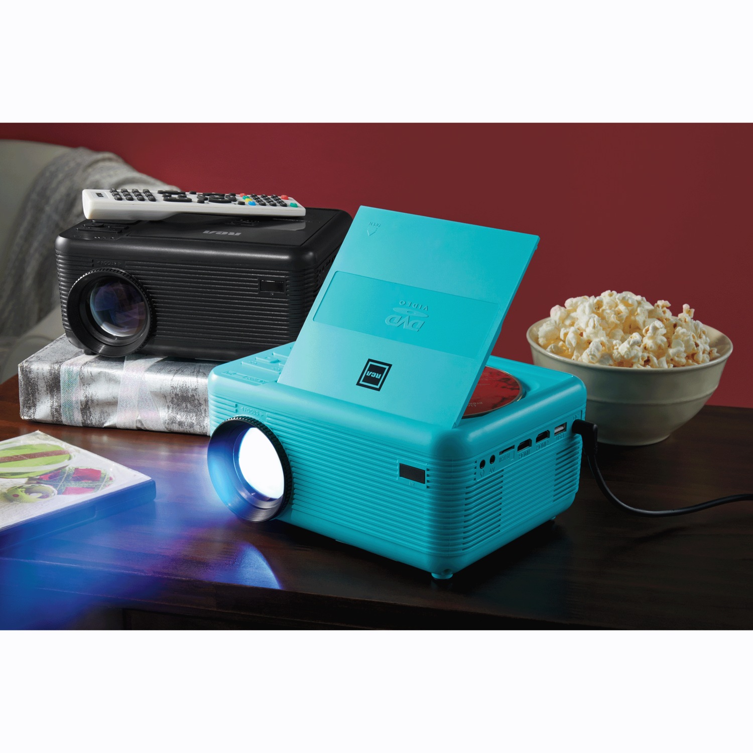 RCA Projector with DVD Player and Screen | Ginny's
