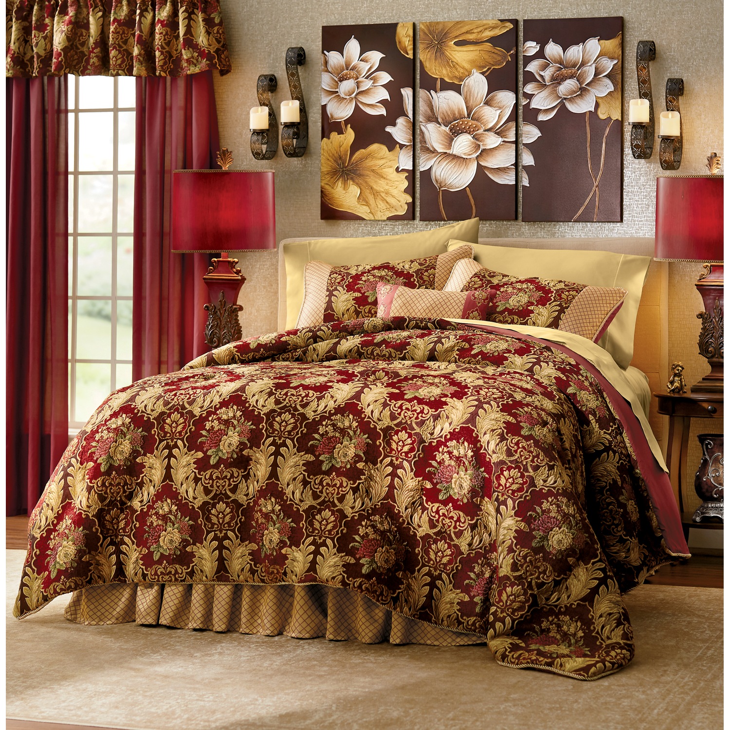 Portofino Jacquard Comforter Set | Ginny's